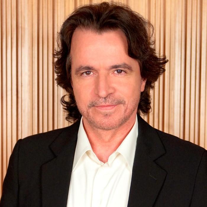 Classify greek artist Yanni
